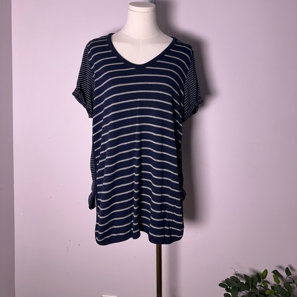 Market & Spruce | Tops | Euc Womens Market Spruce Short Sleeve Shirt ...